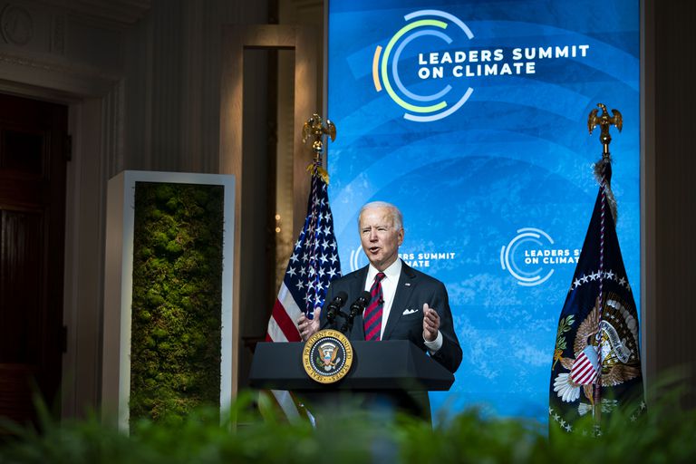 The US steps up on tackling the current climate crisis - Relawding